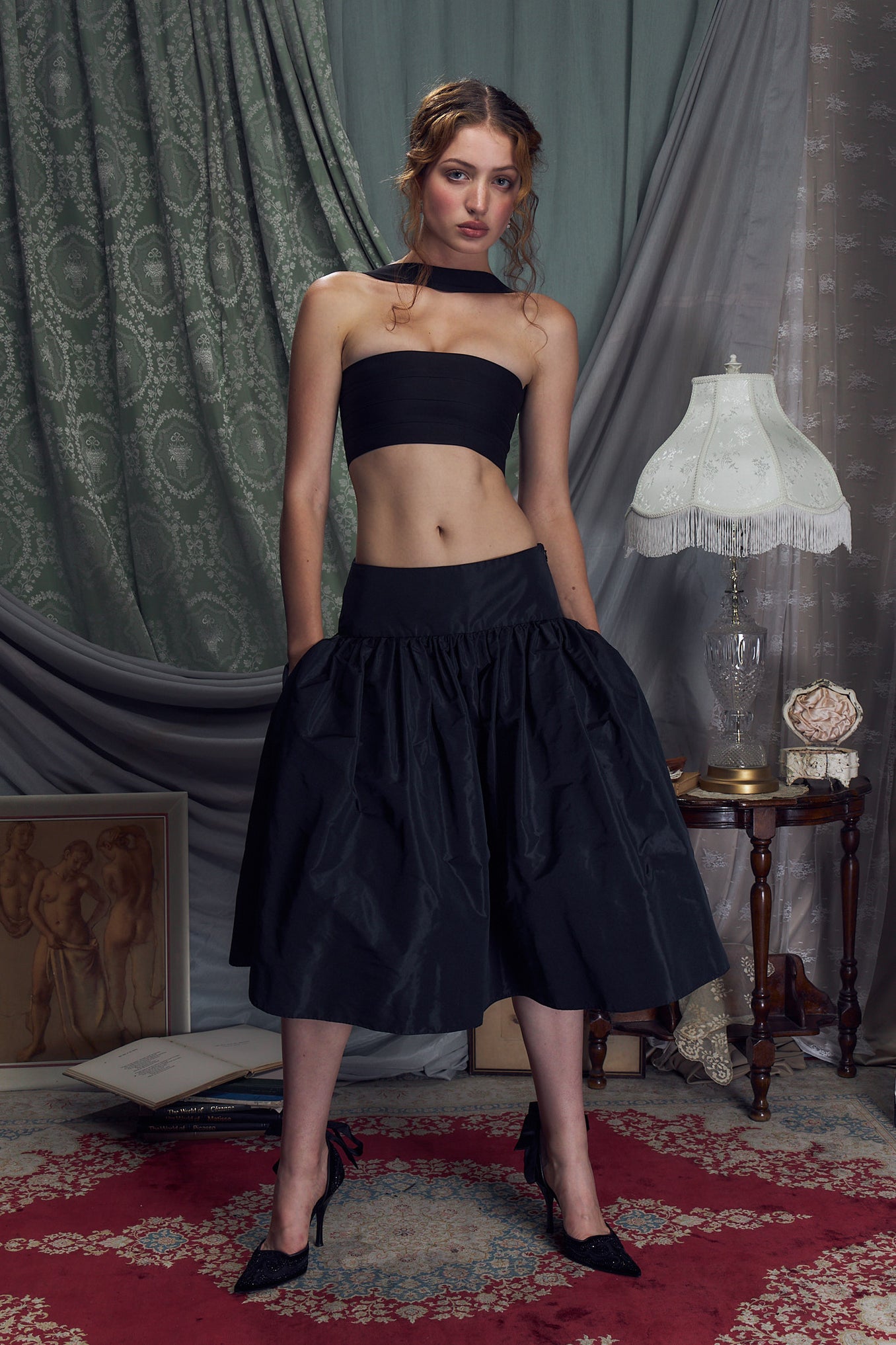 Collection V - Mirror Palais