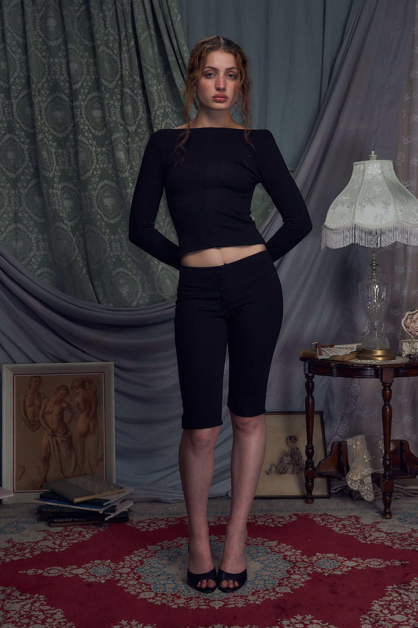 Collection V - Mirror Palais